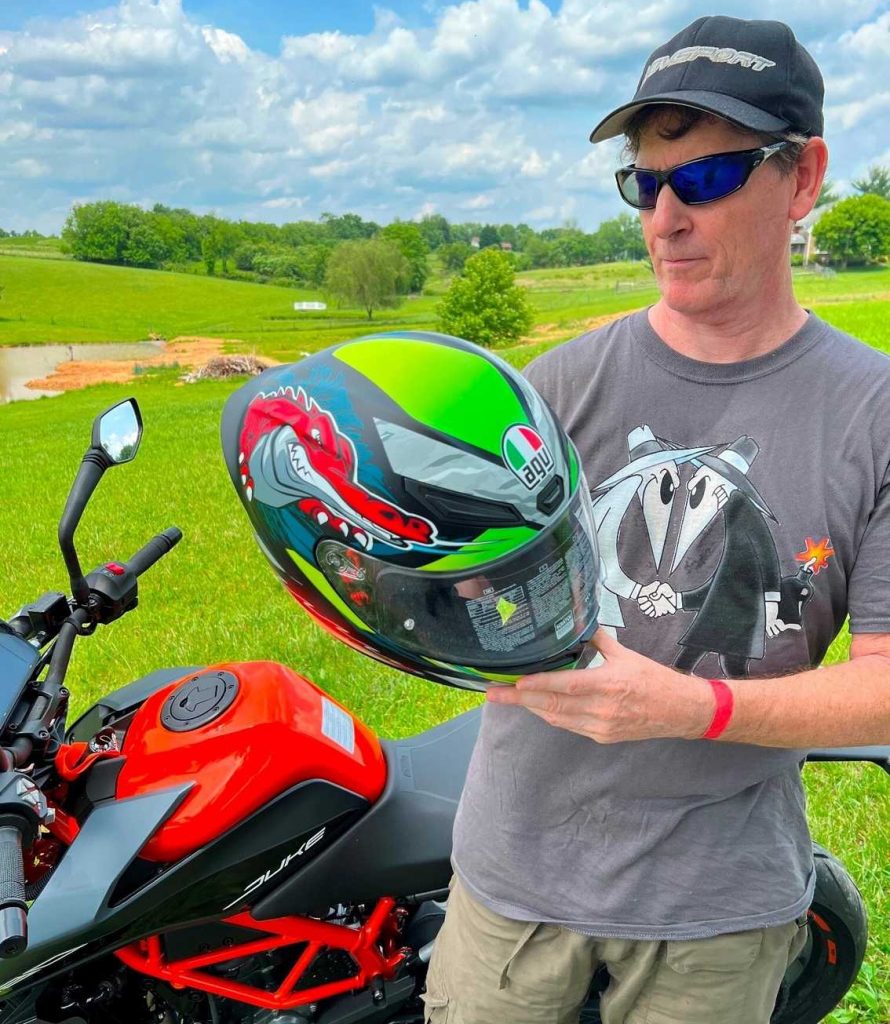 Top 5 Best Motorcycle Helmet Bluetooth Headsets for Music - AGVSPORT