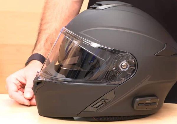 Sena Impulse vs. Outrush R: Learn the 6 Key Differences - AGVSPORT