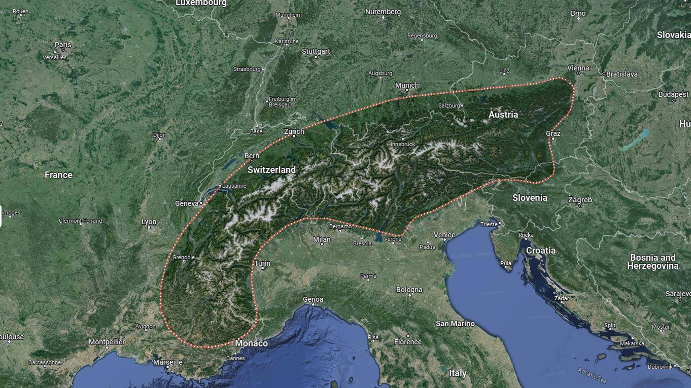 10 Best Alps Motorcycle Routes That Are Outta This World